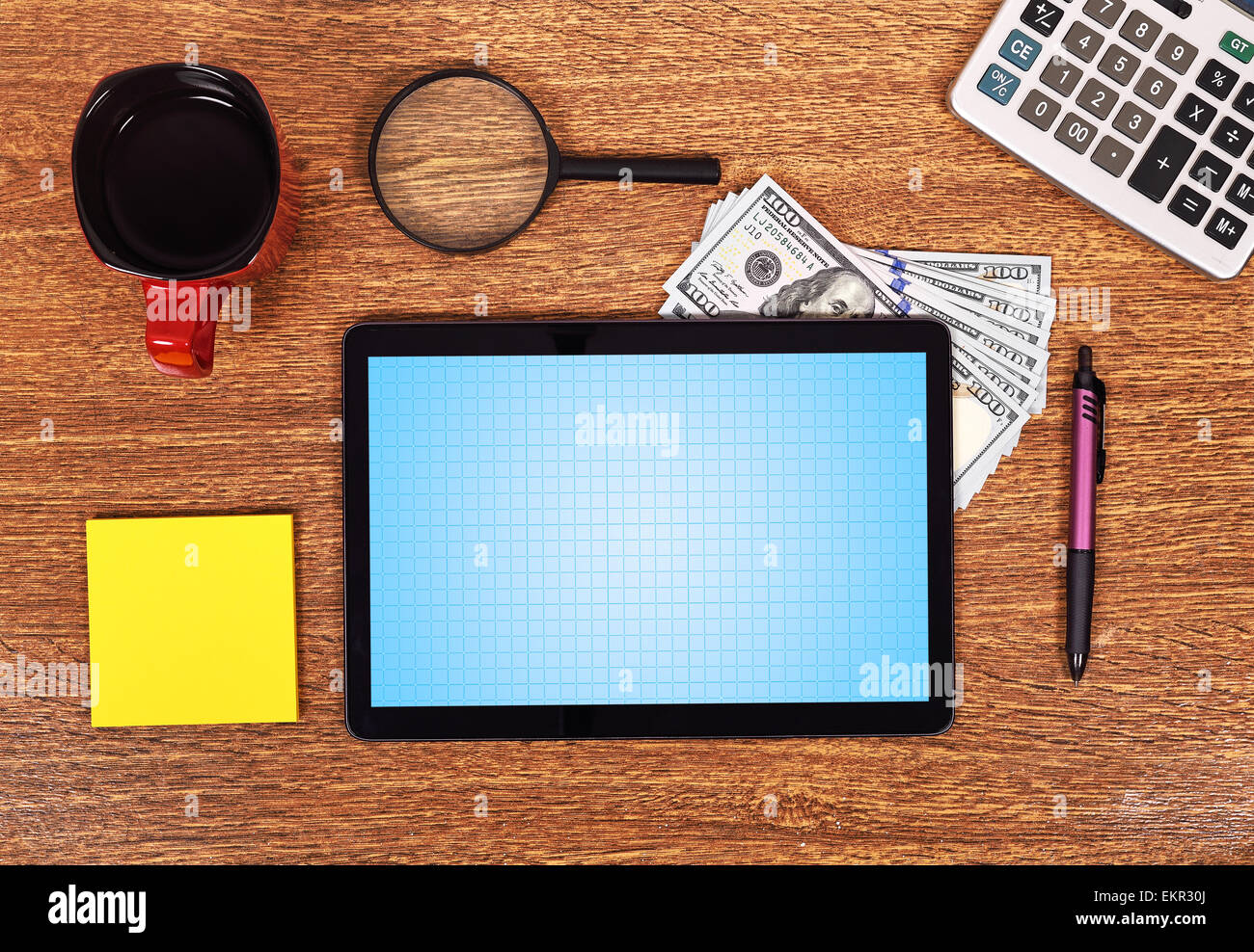 Manage table hi-res stock photography and images - Alamy