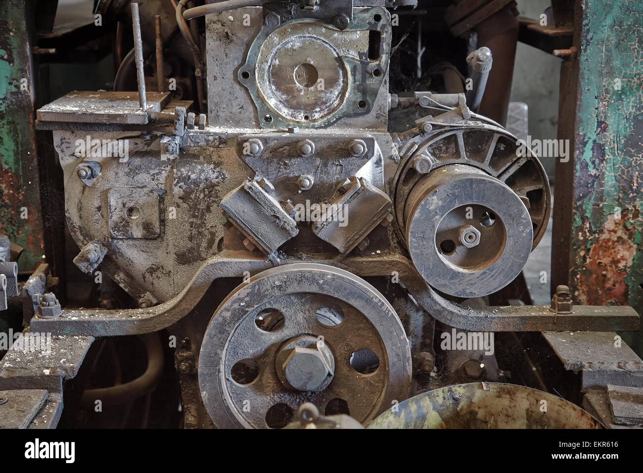 Old machine hi-res stock photography and images - Alamy