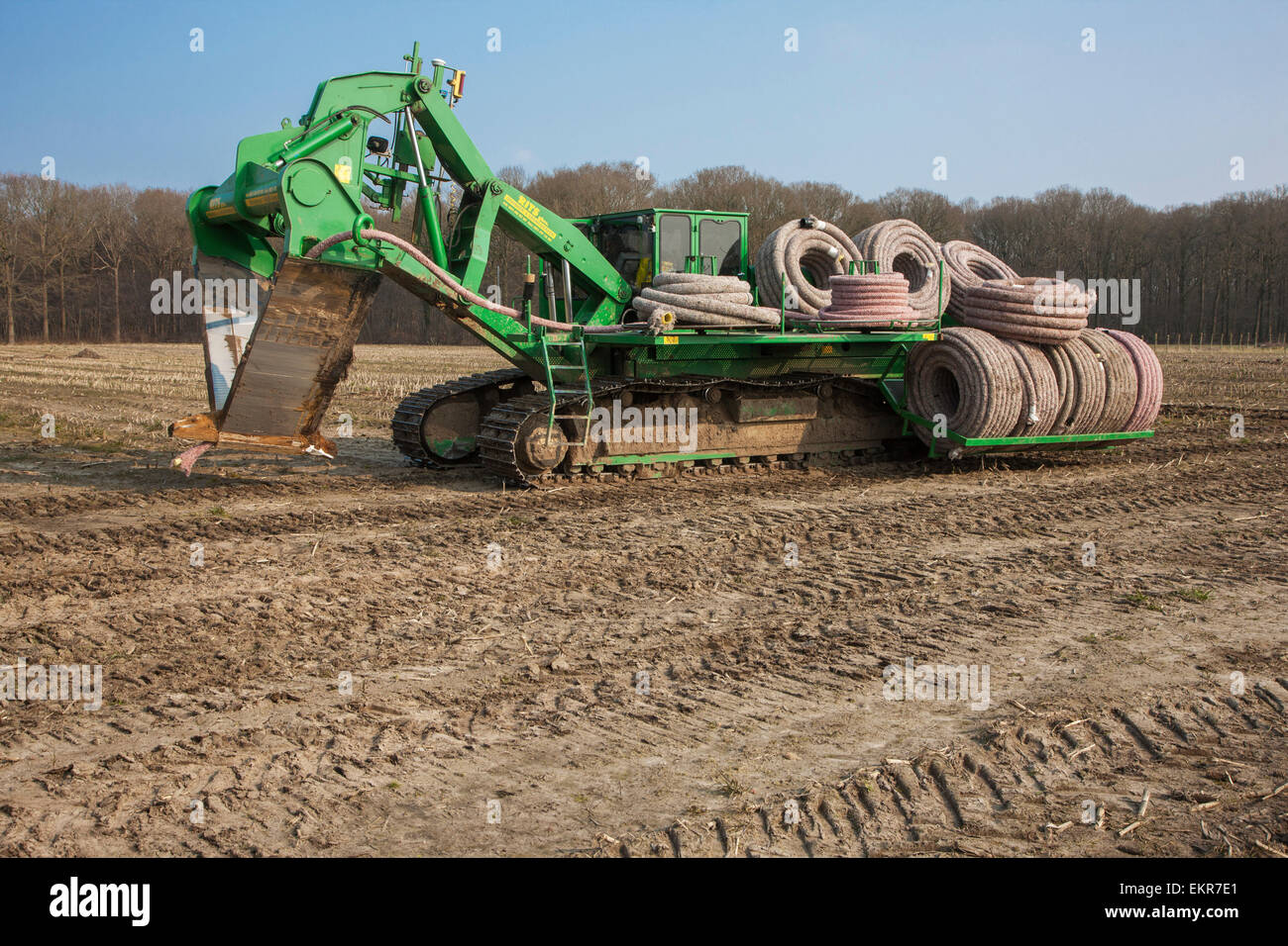 Drainage tile farming hi-res stock photography and images - Alamy