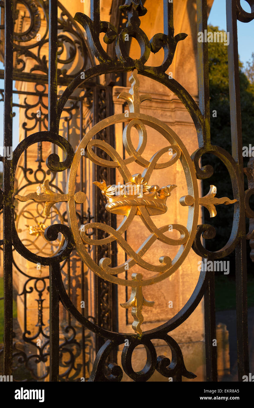 Derry gates hi-res stock photography and images - Alamy