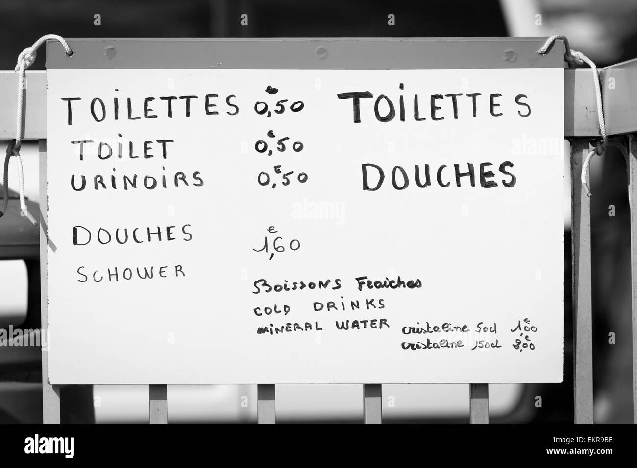 Handwritten prices hi-res stock photography and images - Alamy