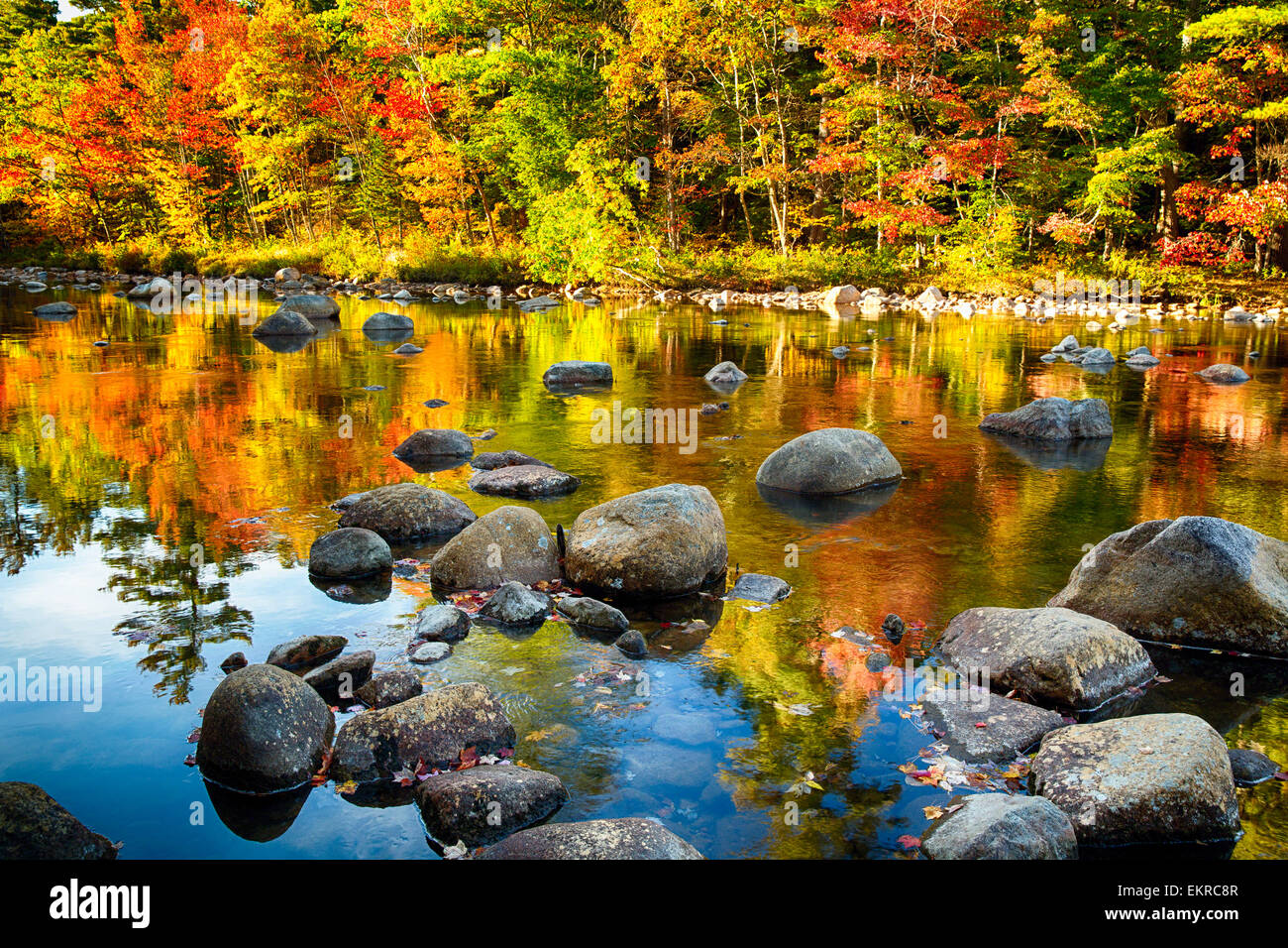 Reflections rivers hi-res stock photography and images - Alamy