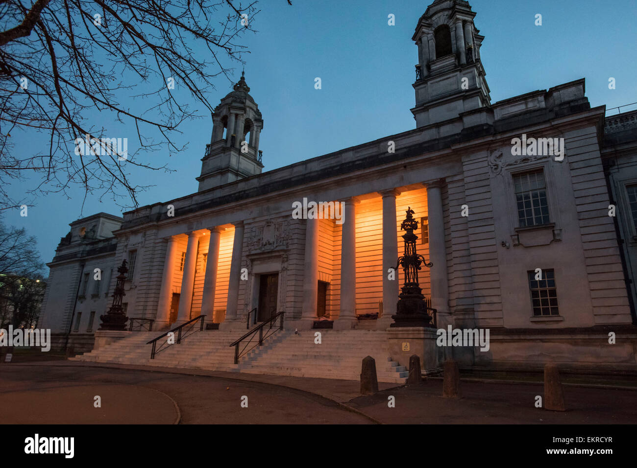 Cardiff Crown Court at sunset Stock Photo - Alamy