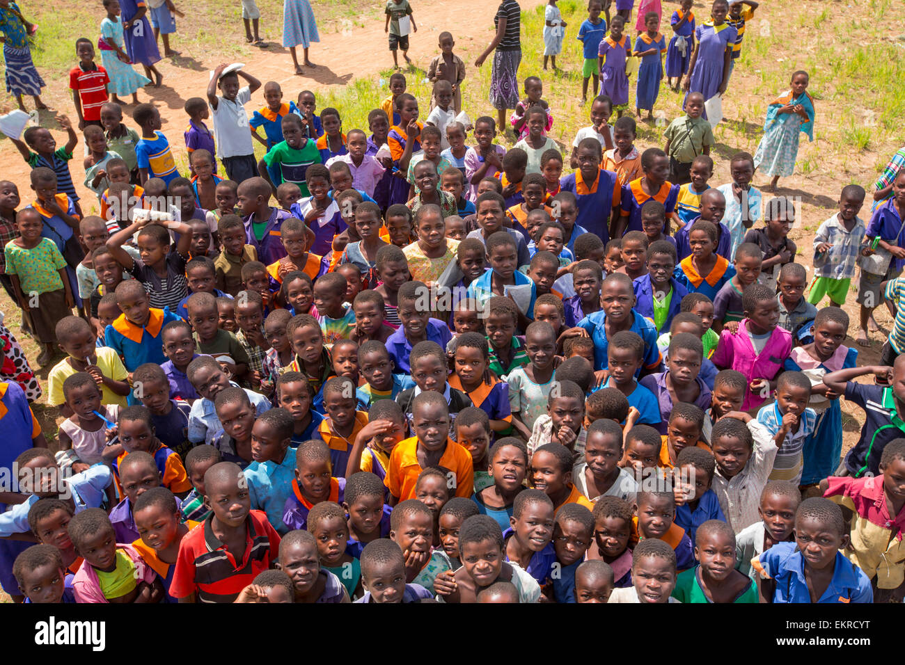 Displaced child hi-res stock photography and images - Alamy