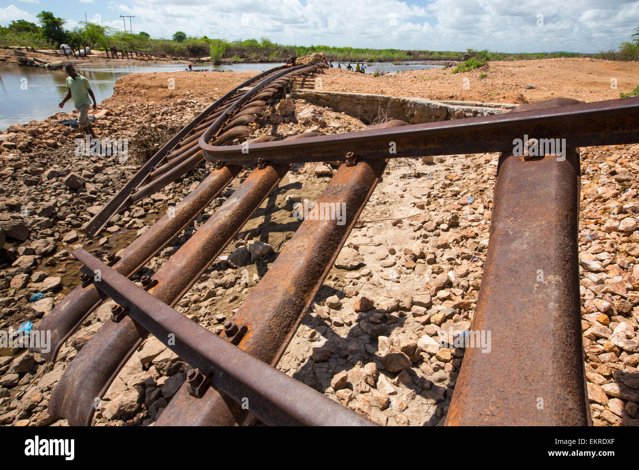 Three track railway hi-res stock photography and images - Alamy