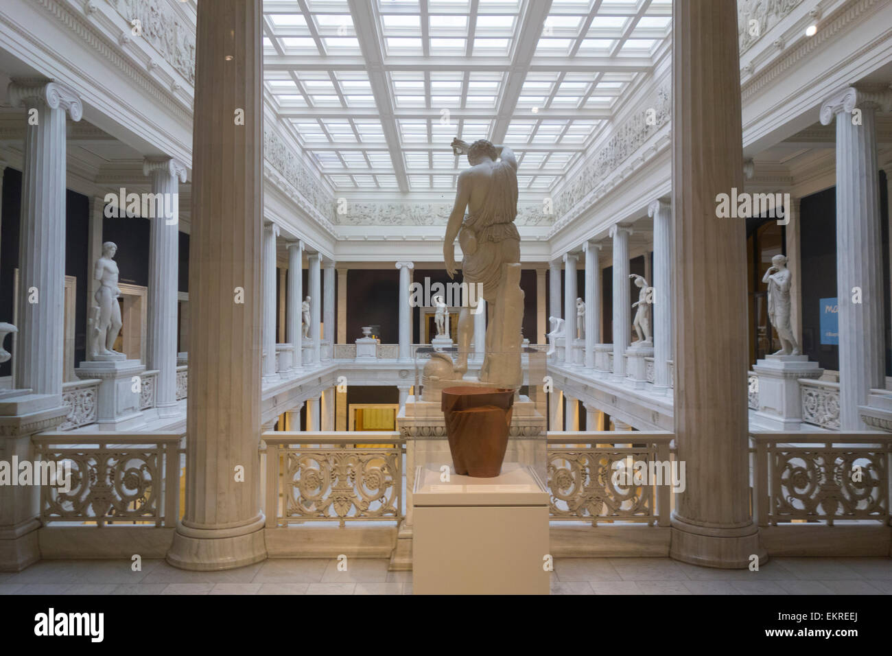 Carnegie museum of art pittsburgh hi-res stock photography and images ...