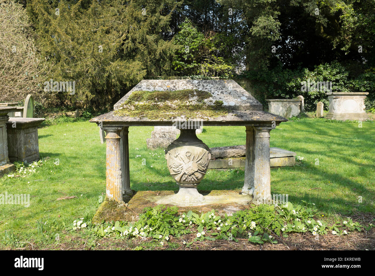 Cemetery in st bartholomews church hi-res stock photography and images ...