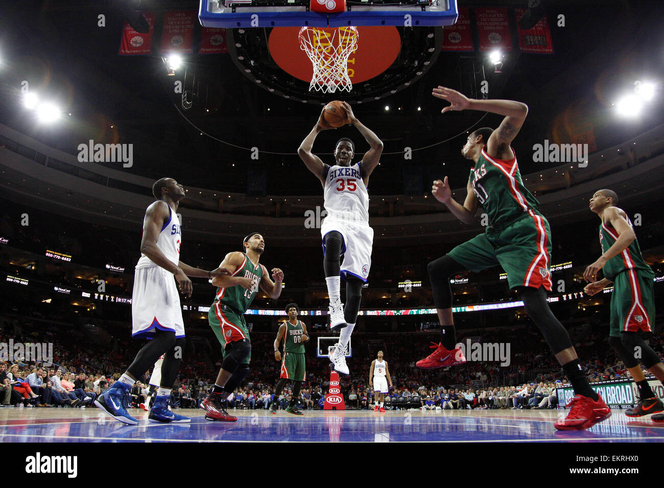 April 13, 2015: Philadelphia 76ers center Henry Sims (35) pulls down ...