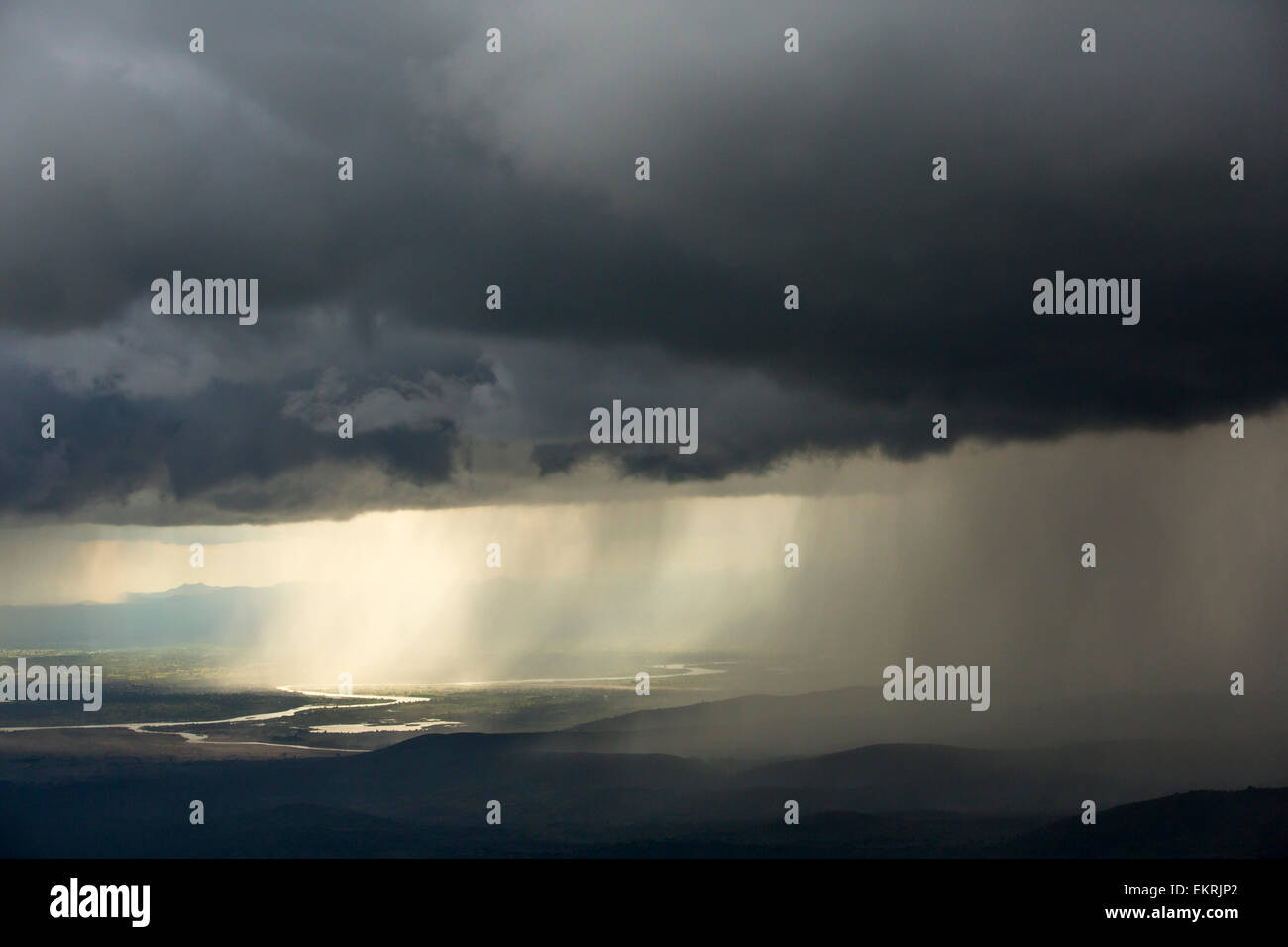 A heavy downpour over the Shire valley in malawi during the rainy ...