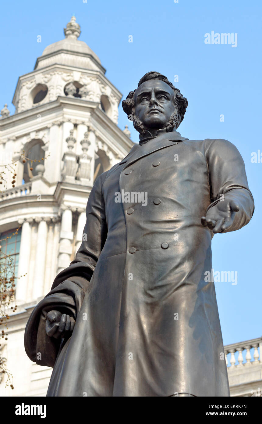 London, England, UK. Statue (1876: Thomas Woolner) of Henry John Temple ...
