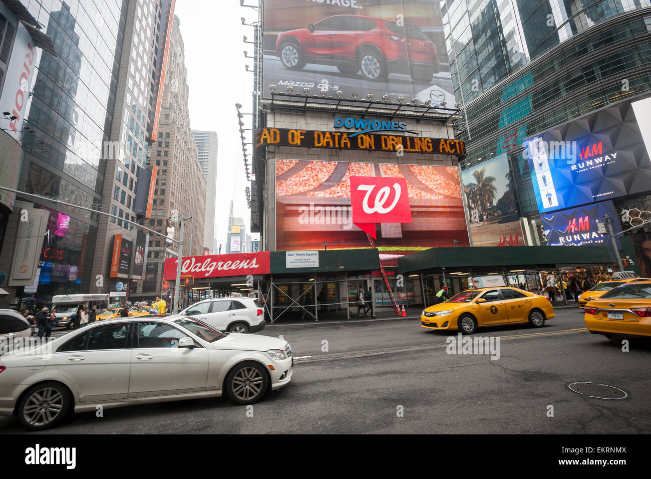 Walgreens and new york city hi-res stock photography and images - Alamy