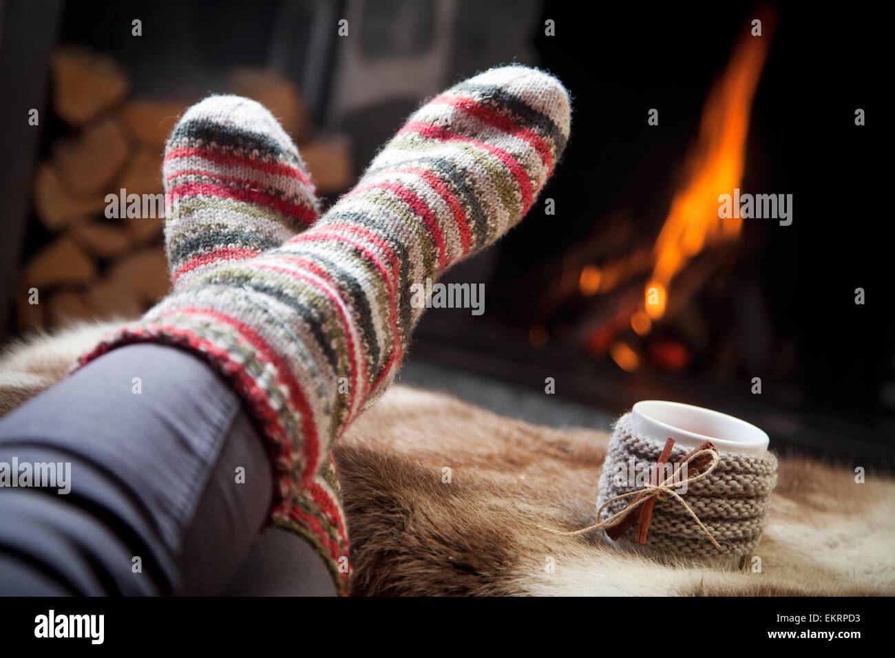 Warming their feet hi-res stock photography and images - Alamy