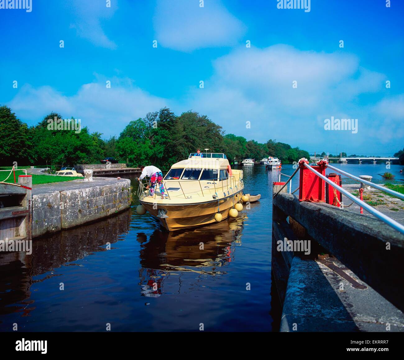 Tarmonbarry co roscommon hi-res stock photography and images - Alamy
