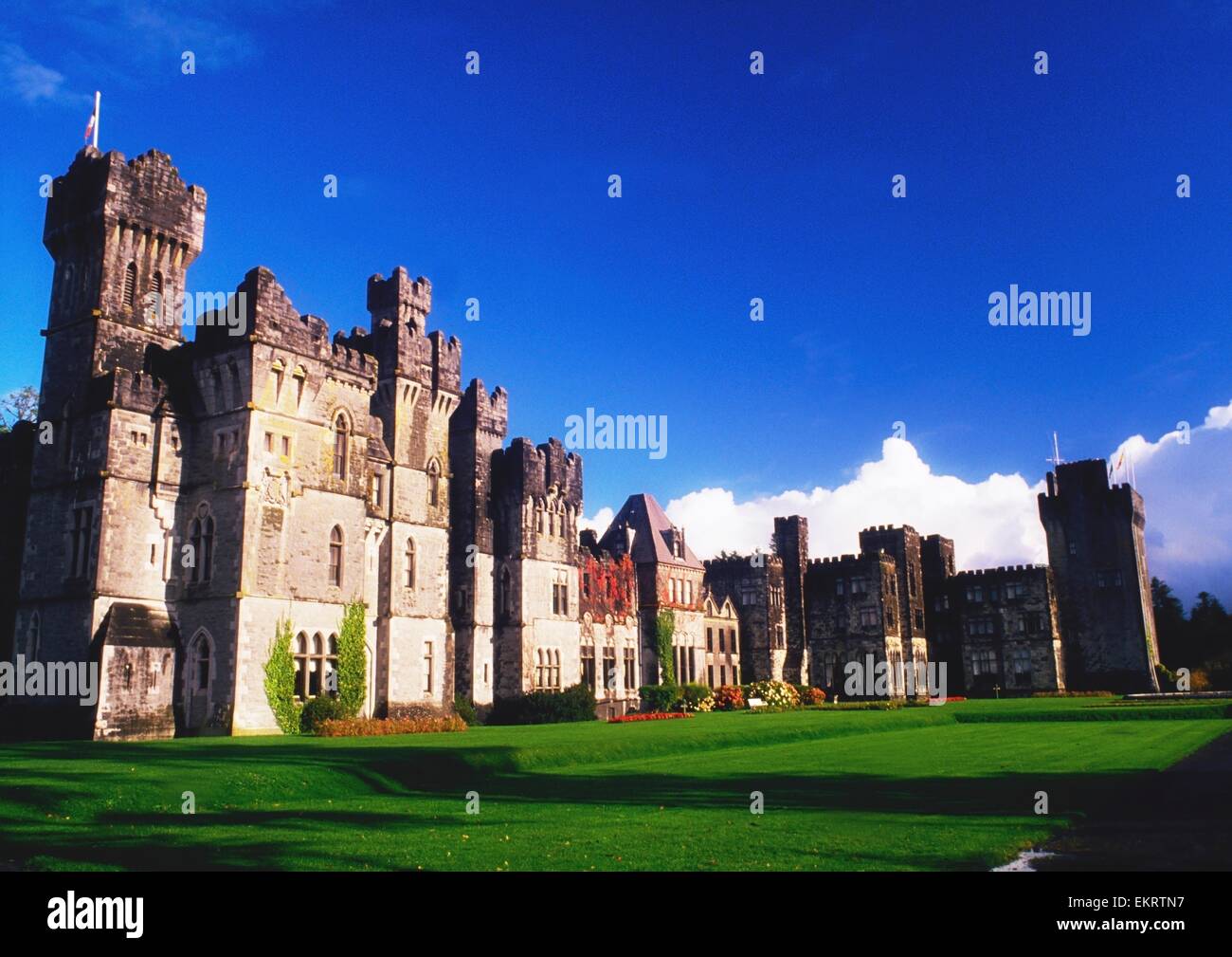 Manor country house hotel ireland hi-res stock photography and images ...