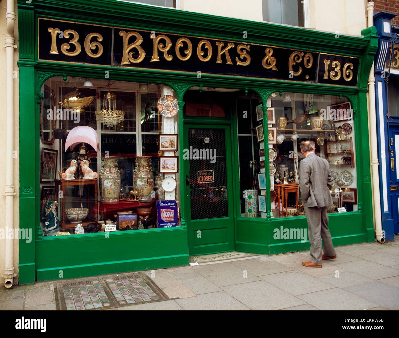 Dublin, Co Dublin, Ireland, Brooks & Co, Lower Baggot Street Stock ...
