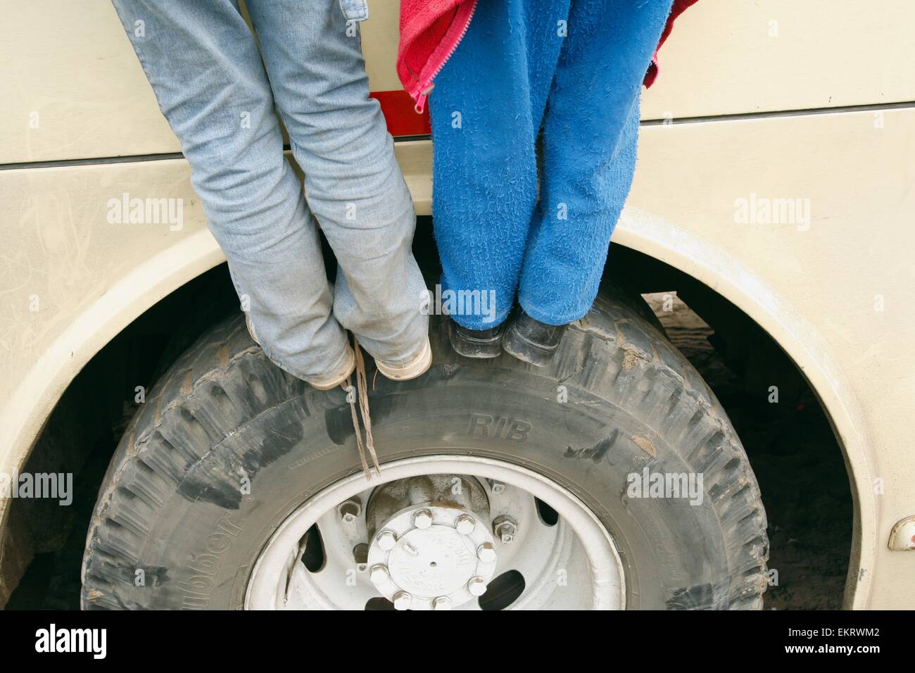 Child behind wheel of car hi-res stock photography and images - Alamy