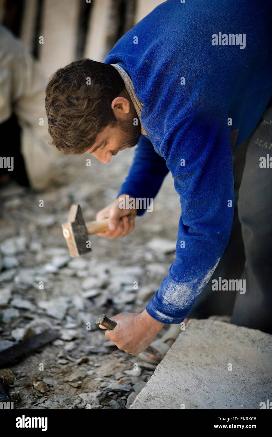 Rock chisel and hammer hi-res stock photography and images - Alamy