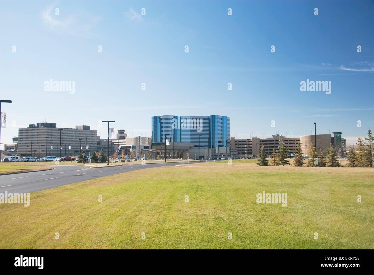 Calgary airport terminal hi-res stock photography and images - Alamy