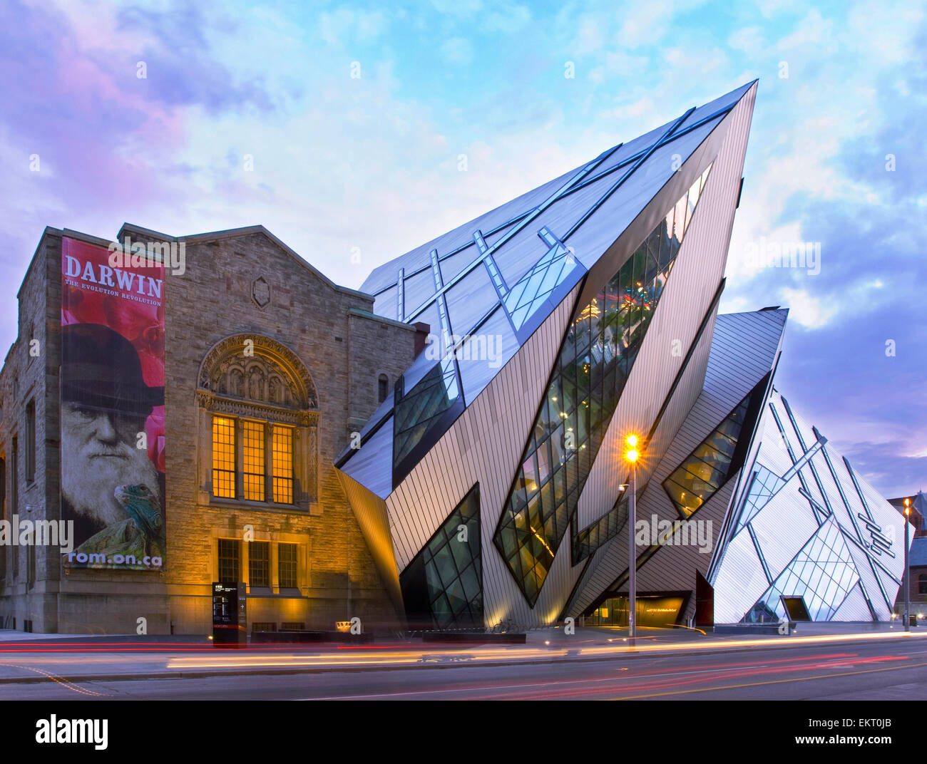Royal Ontario Museum, Michael Lee-Chin Crystal, Toronto, Ontario Stock ...