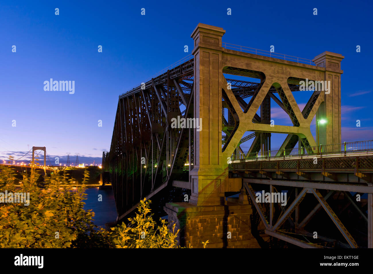 Pierre laporte bridge hi-res stock photography and images - Alamy