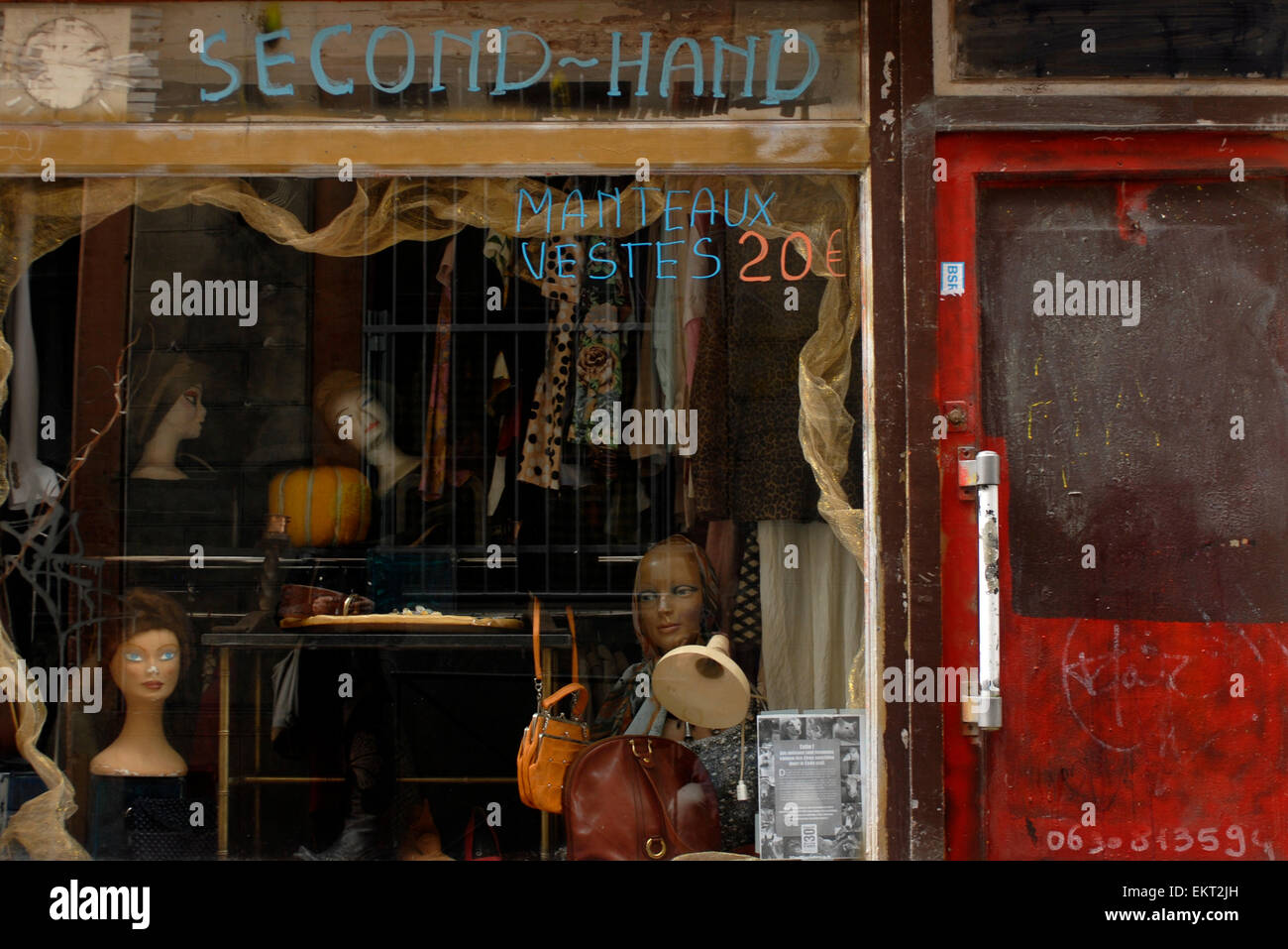 Vintage showcase hi-res stock photography and images - Alamy