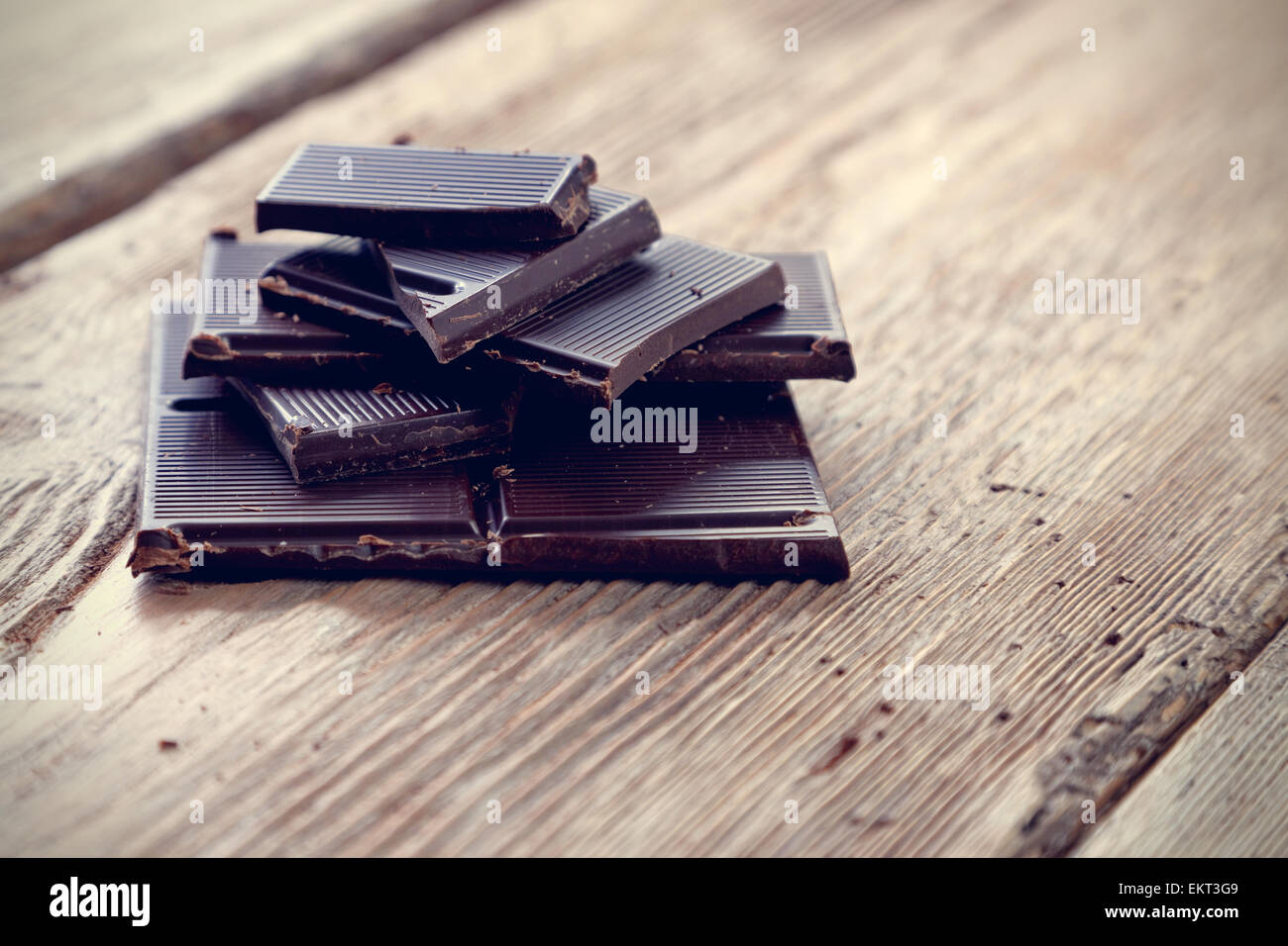 Dark chocolate hi-res stock photography and images - Alamy