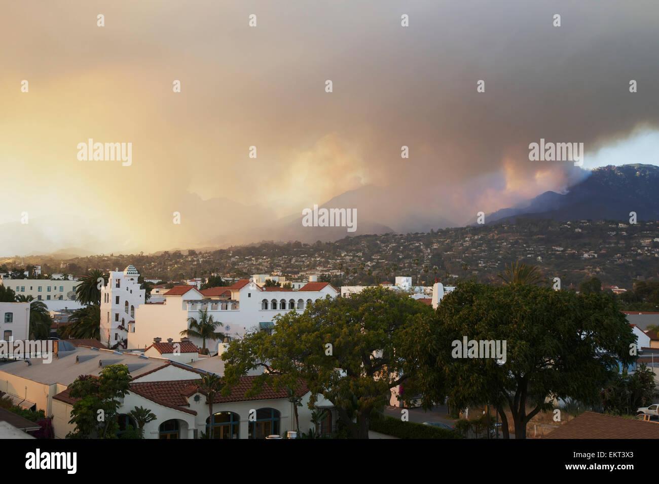 Jesusita fire hi-res stock photography and images - Alamy