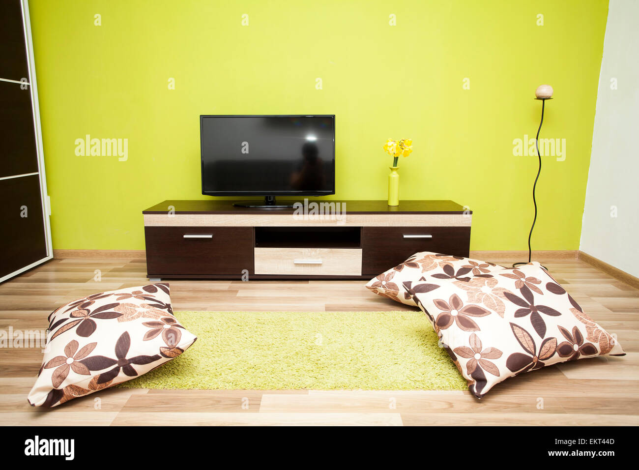 Modern and simple living room interior Stock Photo - Alamy