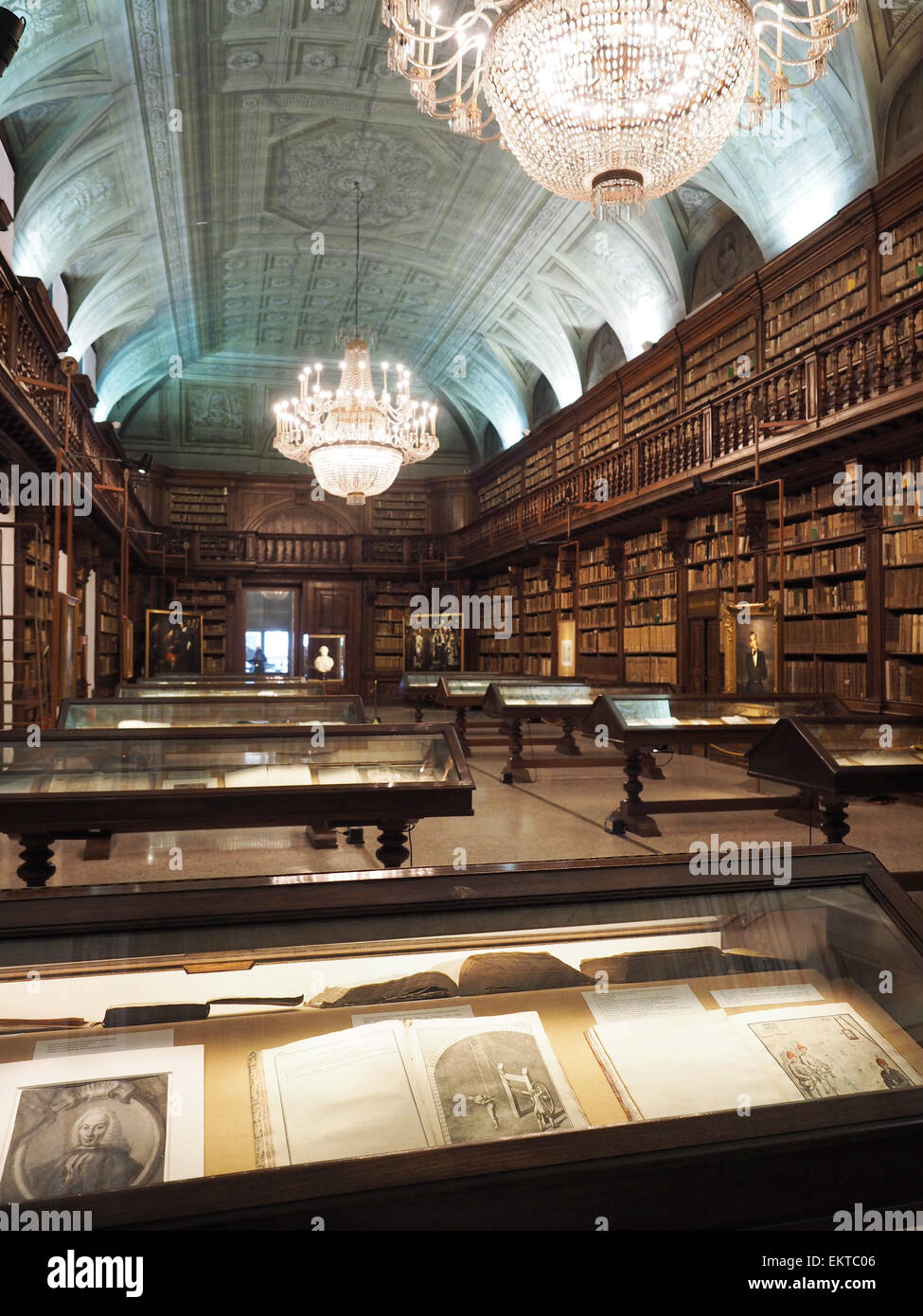 The Maria Teresa hall, Braidense National Library, Brera Palazzo del ...