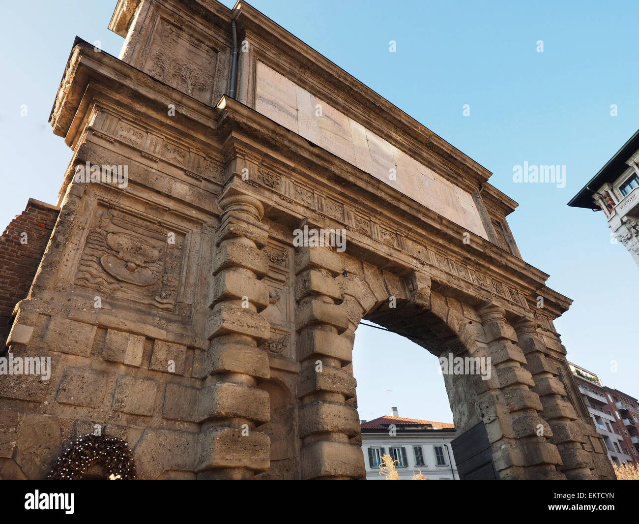 Porta Romana, Roman Gate, Piazza Medaglie D'Oro square, Milan, Lombardy ...