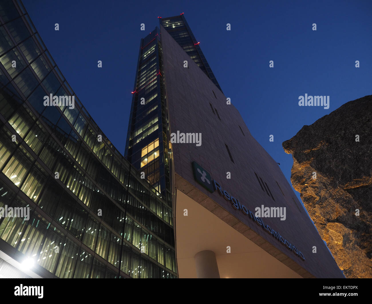 Palazzo Lombardia, Government of Lombardy building, Porta nuova ...