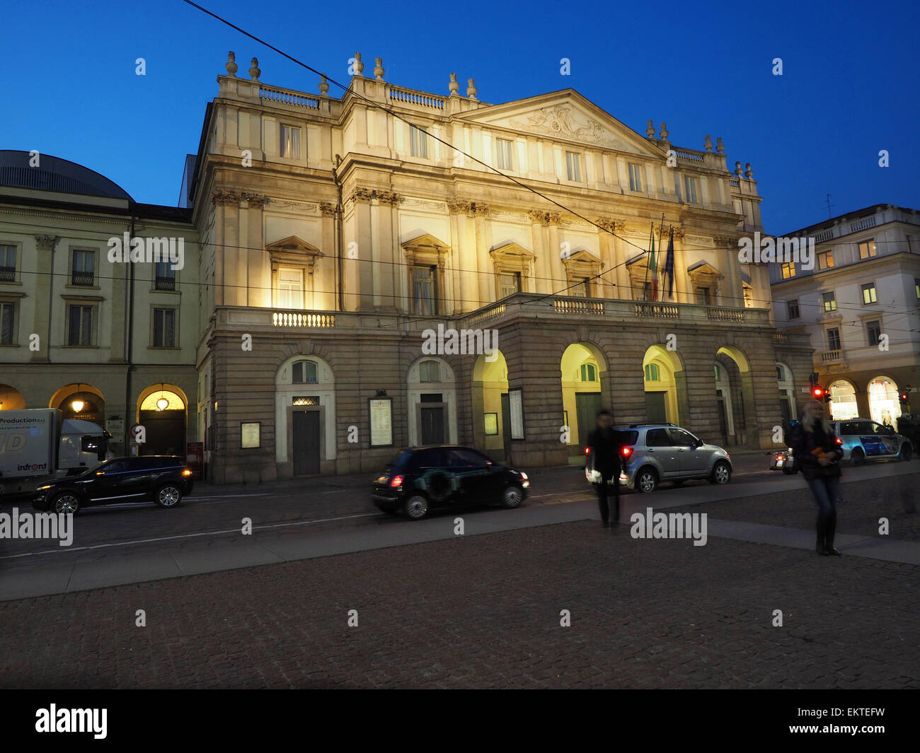 Milan opera house hi-res stock photography and images - Alamy