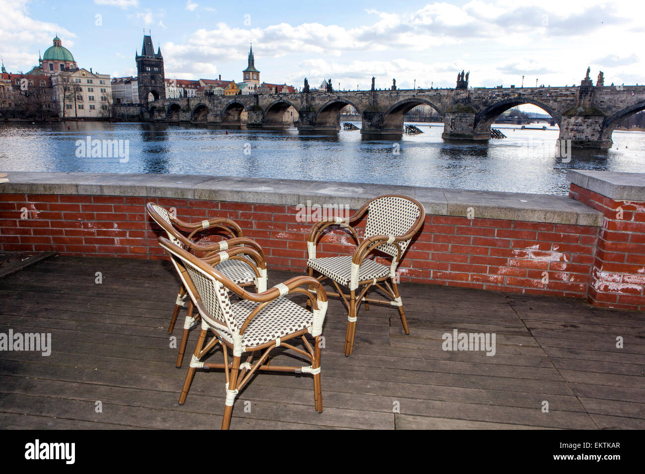 Prague city skyline architecture bridge hi-res stock photography and ...