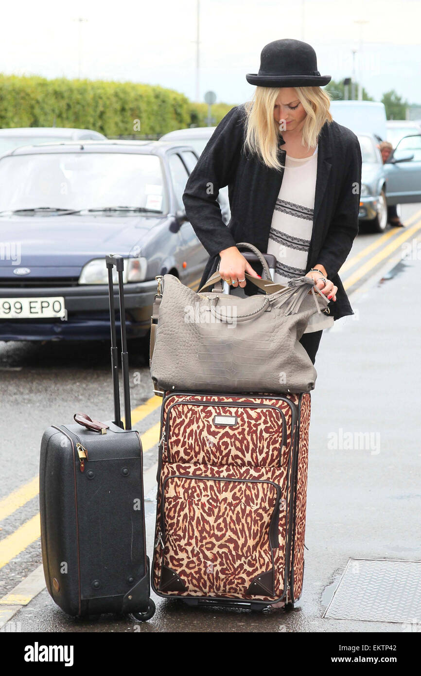 Bbc Radio Van High Resolution Stock Photography and Images - Alamy