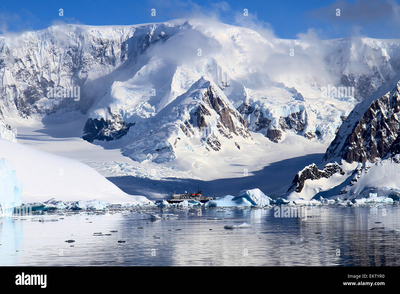 Anna wilhelmina hi-res stock photography and images - Alamy