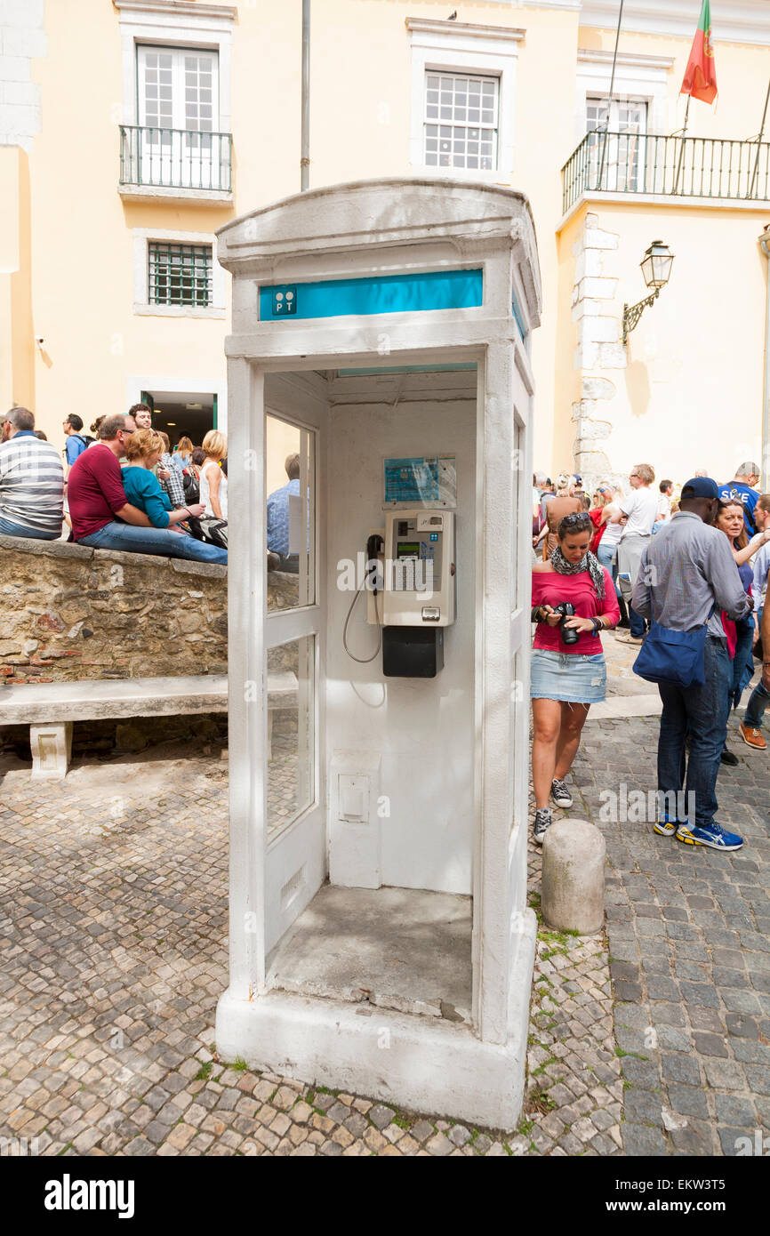 Phone box booth 3 people hi-res stock photography and images - Alamy