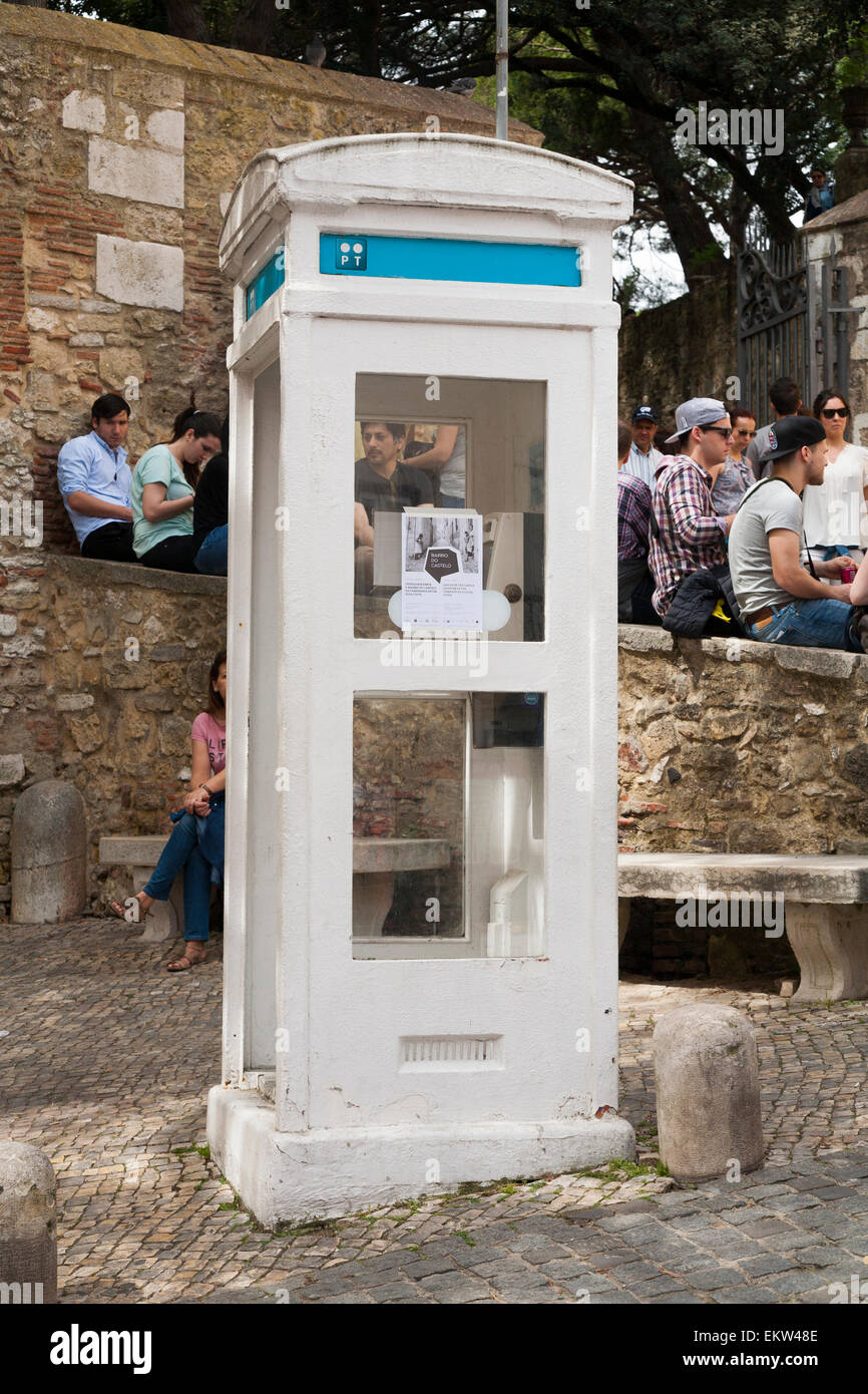 Phone box booth 3 people hi-res stock photography and images - Alamy