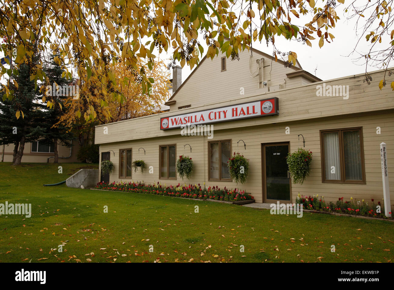 Wasilla city hall hi-res stock photography and images - Alamy