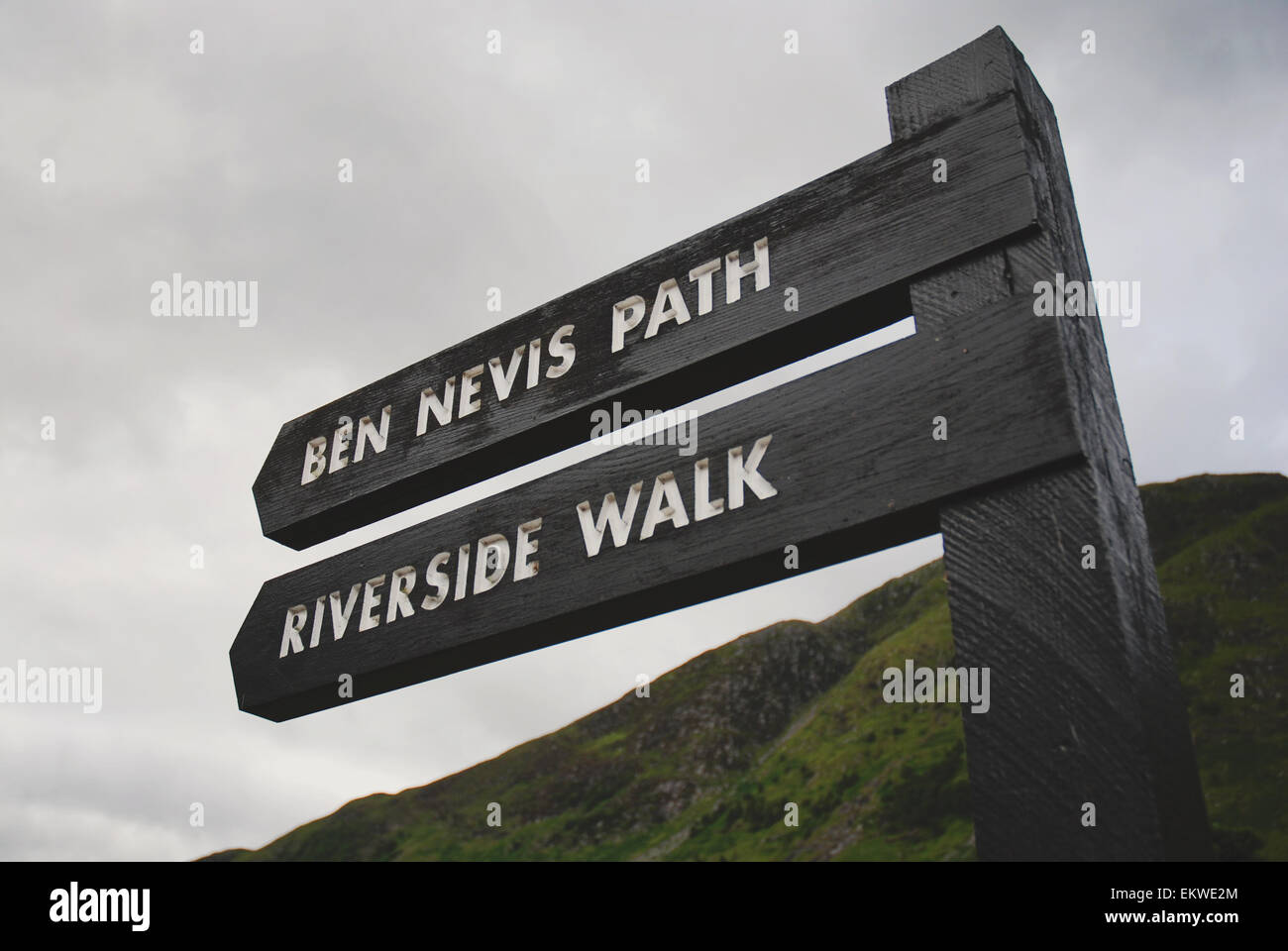 Riverside Walk Arrow High Resolution Stock Photography and Images - Alamy
