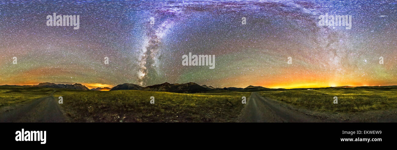 September 21, 2014 - A 360 degree panorama of the Milky Way and night ...