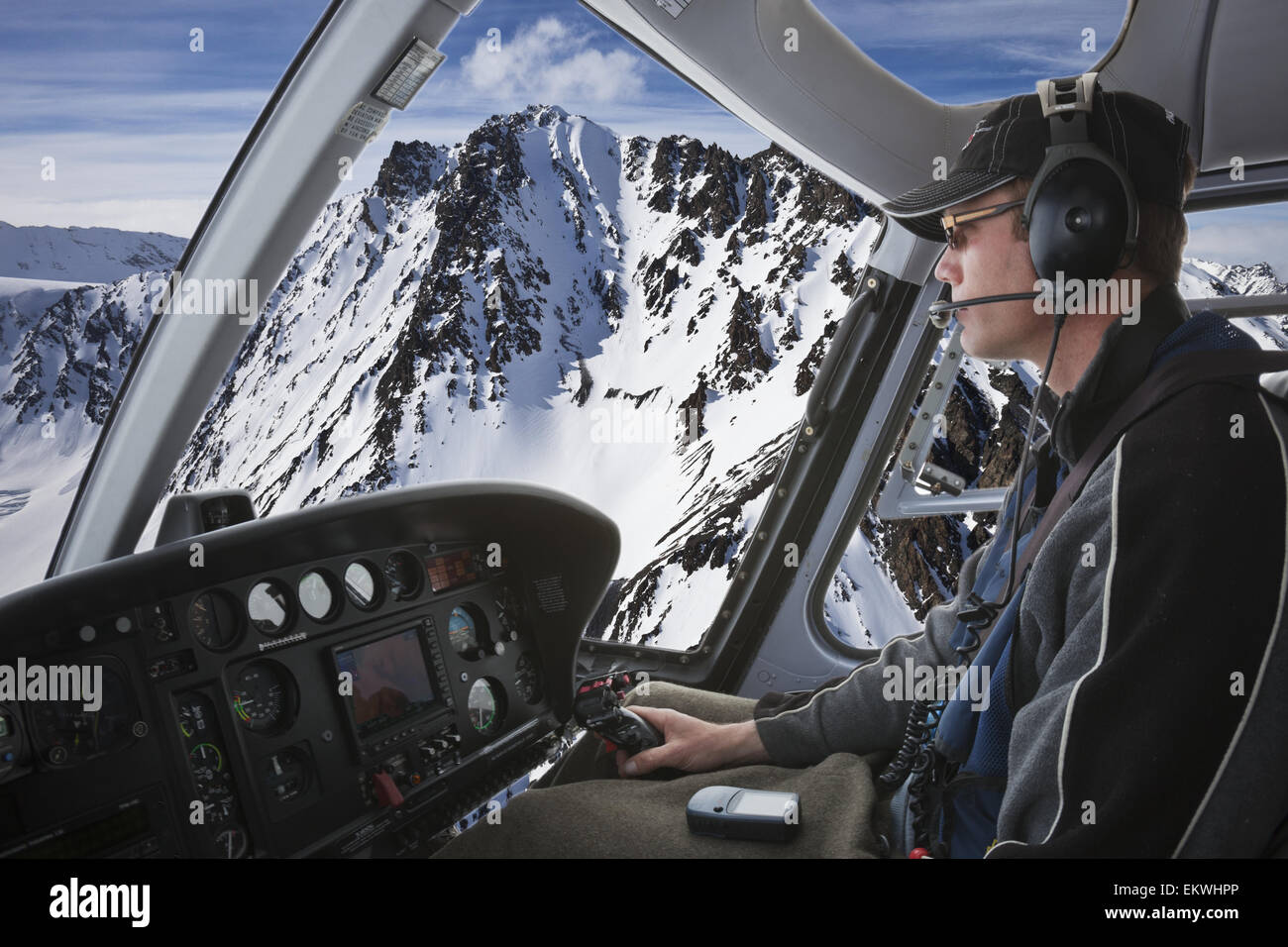 Helicoptor cockpit hi-res stock photography and images - Alamy