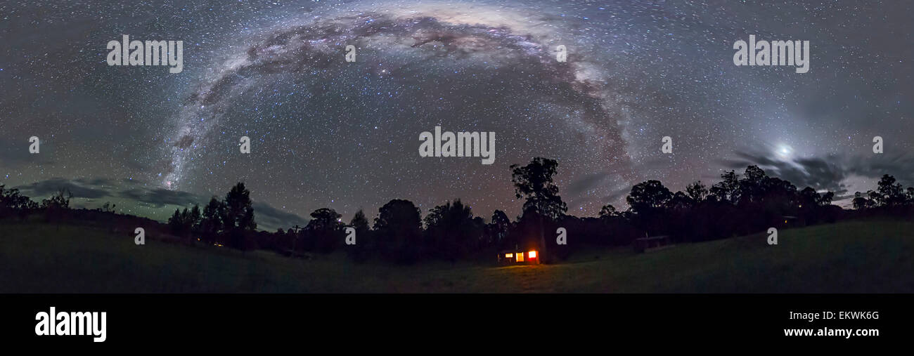 Milky way arc australia hi-res stock photography and images - Alamy