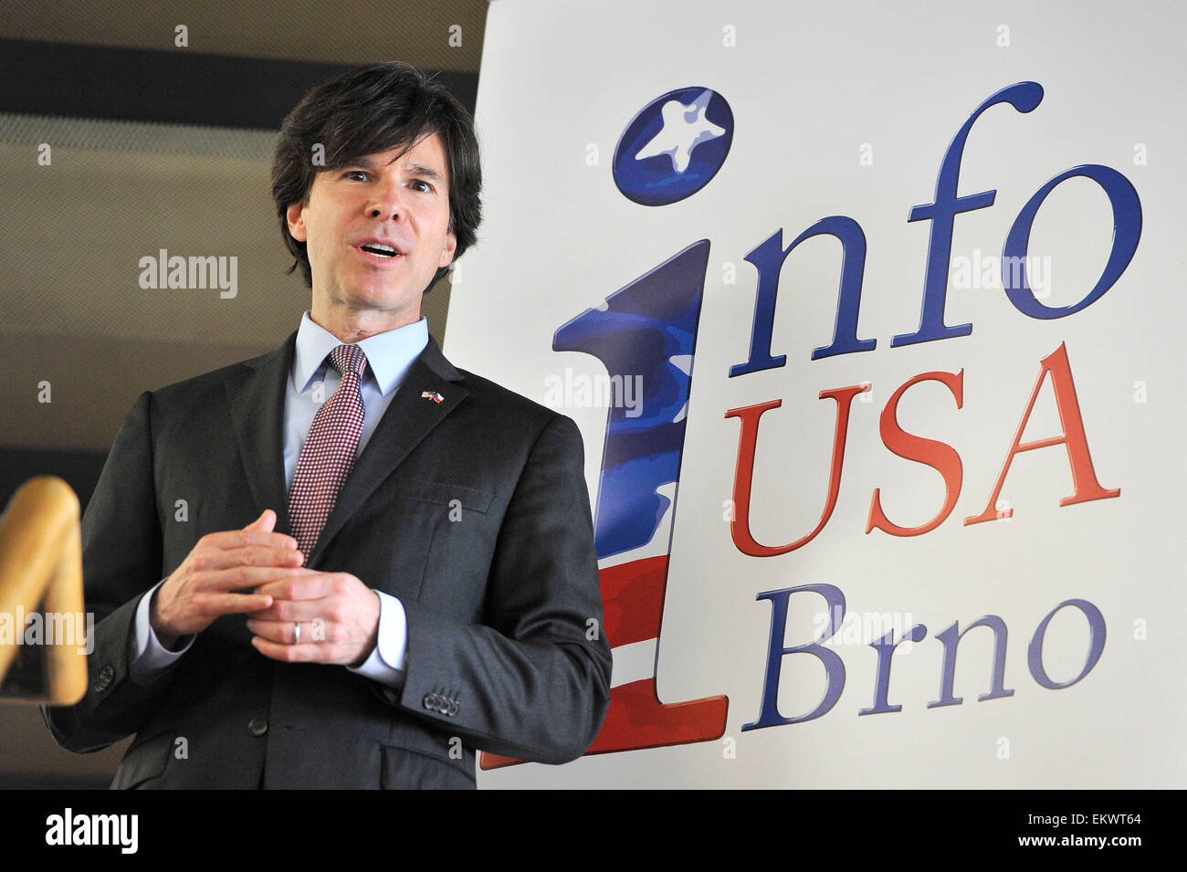U.S. Ambassador Andrew Schapiro (pictured) opens new rooms of Info USA ...