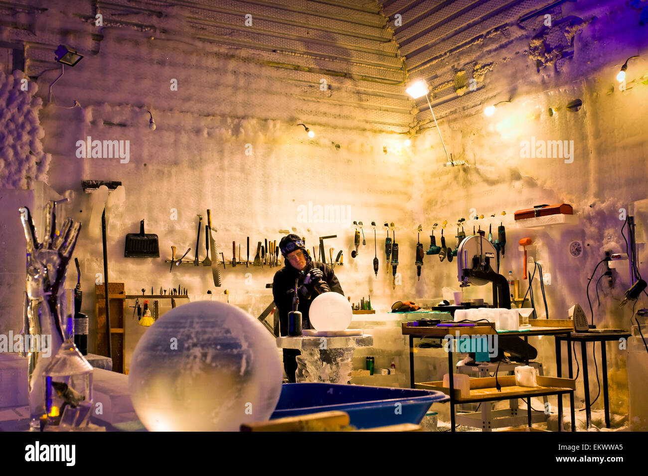 Fairbanks alaska ice museum hi-res stock photography and images - Alamy