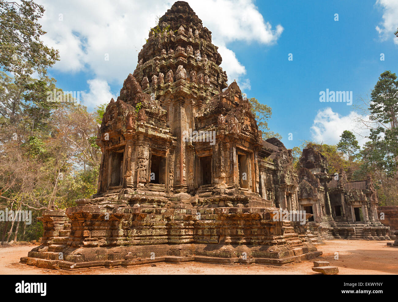 Angkor wat structures hi-res stock photography and images - Alamy