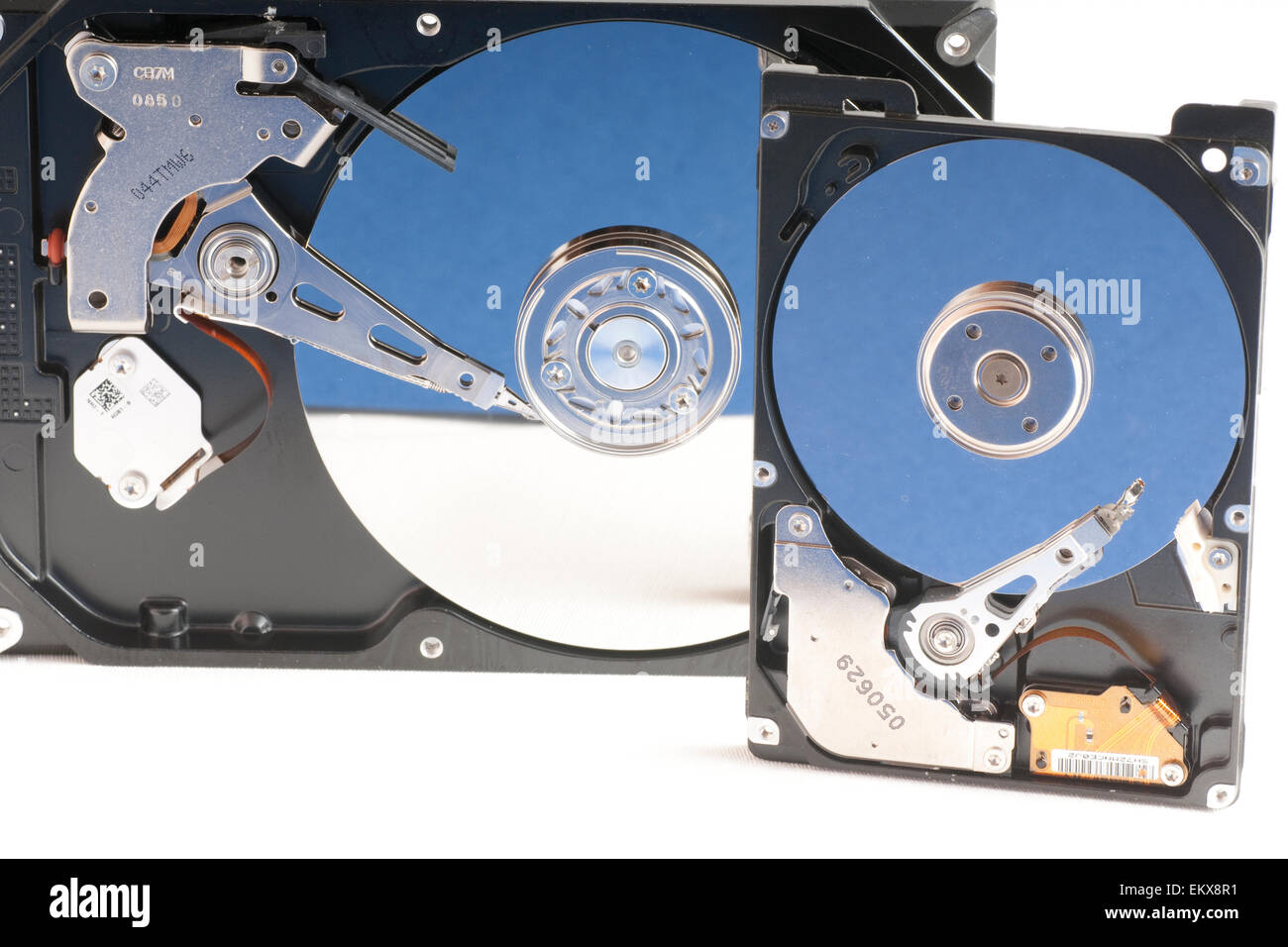 details of hard disk drive open Stock Photo - Alamy