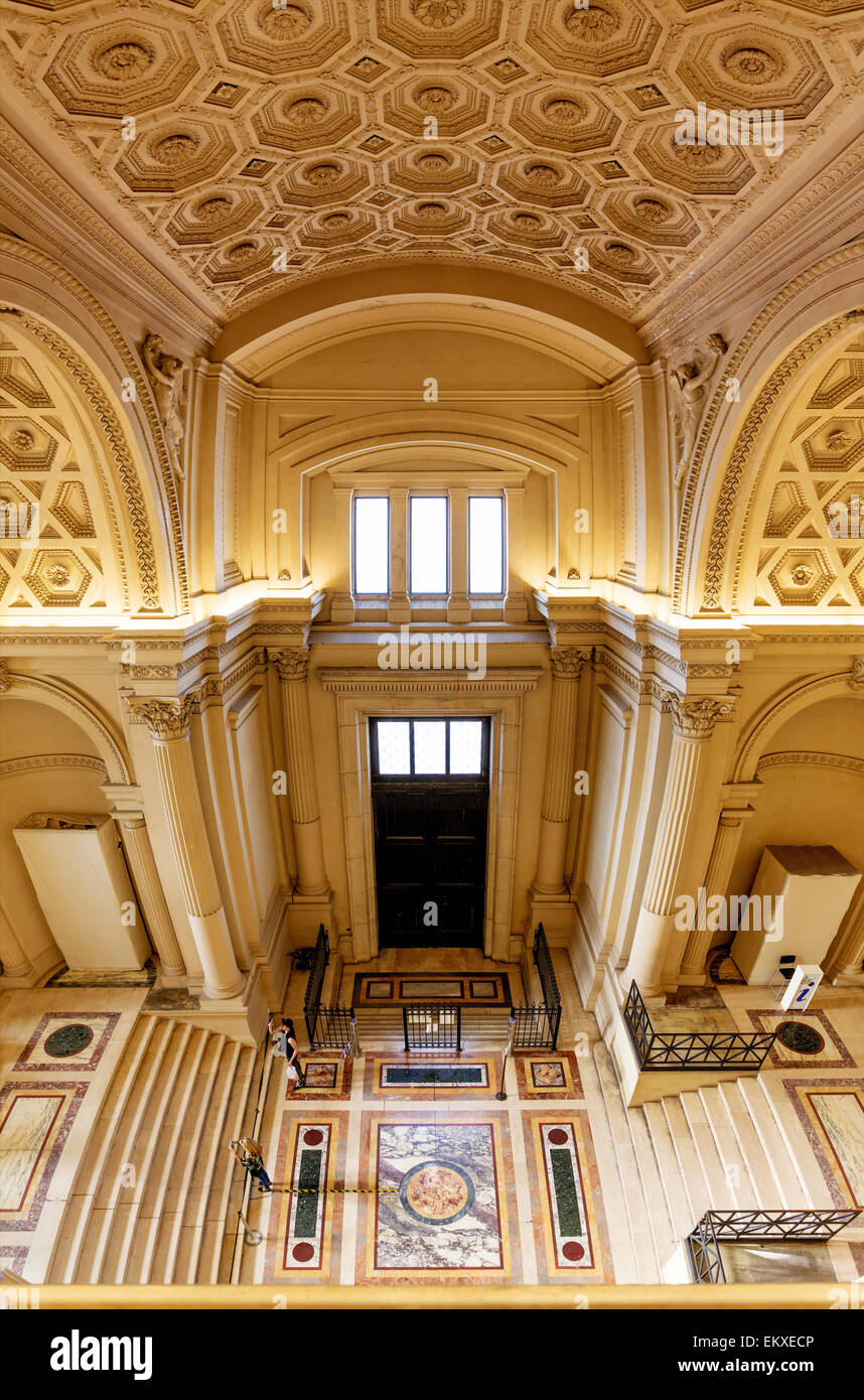 Interior of Monumento Vittorio Emanuele II Stock Photo - Alamy