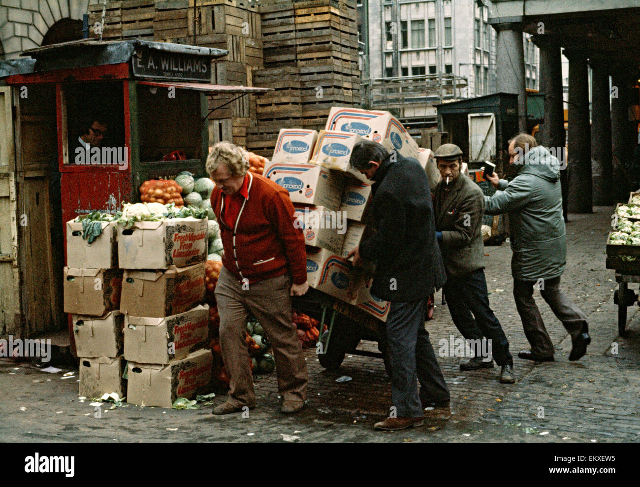 The old Covent Garden Market London 1973 Stock Photo - Alamy