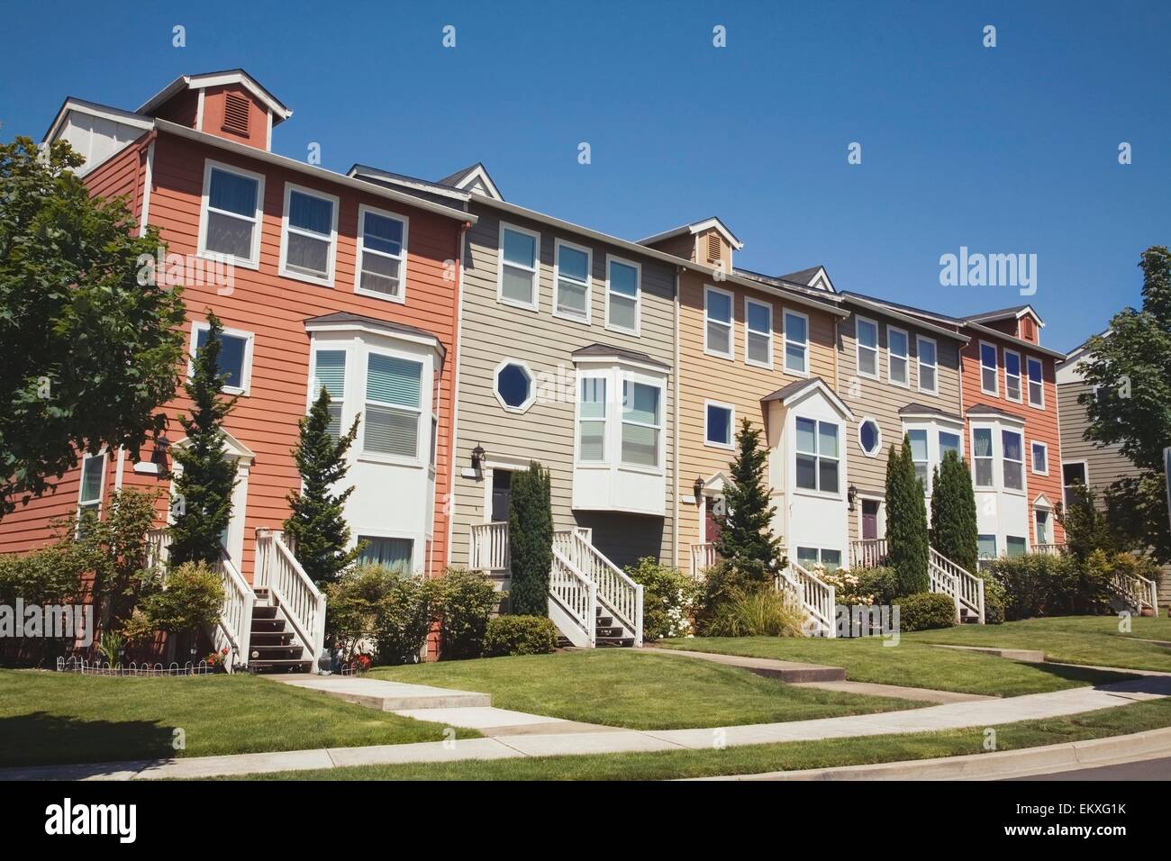Street Of Terraced Houses Stock Photo - Alamy