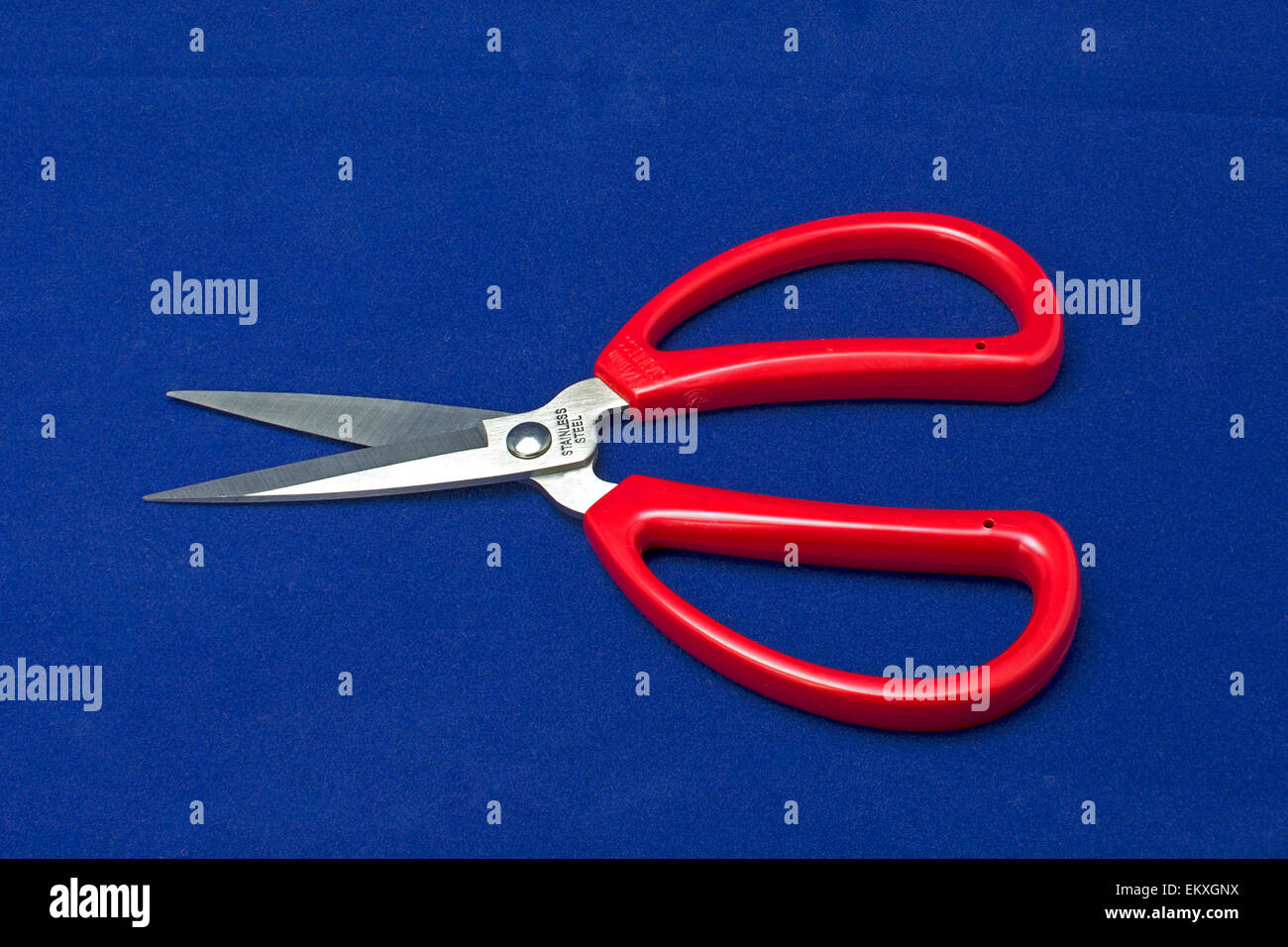 Red handles hi-res stock photography and images - Alamy